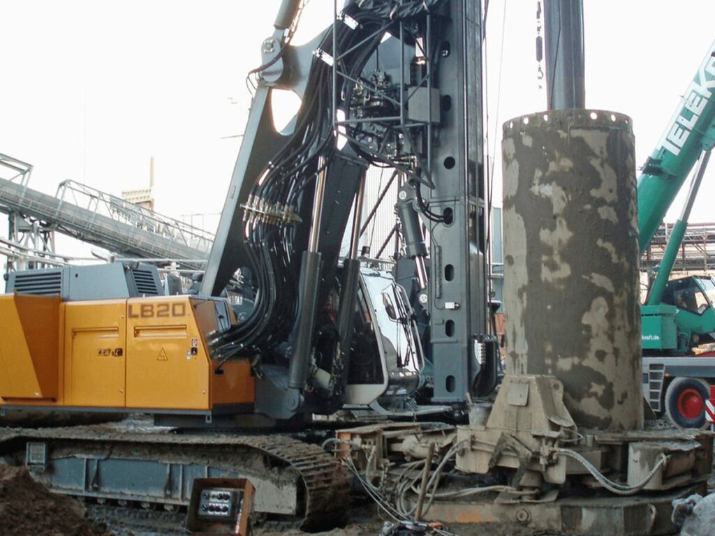 Borehole Drilling Machine Manufacturer - Drillrigy