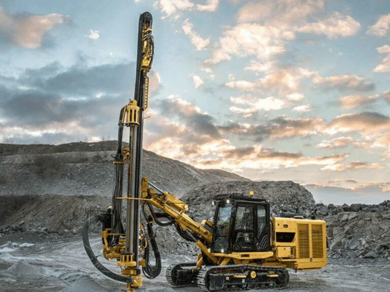 Borehole Drilling Machine Manufacturer - Drillrigy