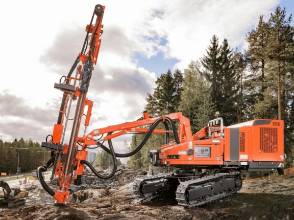 Borehole Drilling Machine Manufacturer - Drillrigy